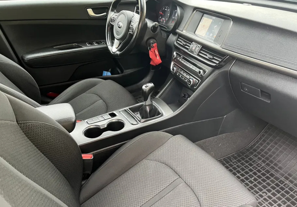 KIA Optima Salon Polska - Samochody nowe i używane dostępne od ręki.